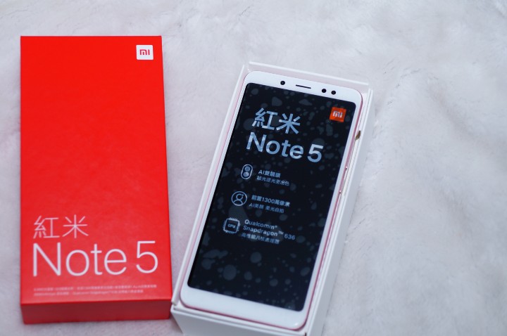 紅米 NOTE5 (3G/32G)微開箱 玫瑰金 霸氣登場 - 手機品牌 | ePrice 比價王
